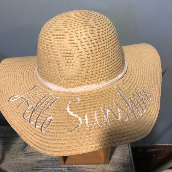 Dpc | Accessories | Upf5 Hello Sunshine Packable Straw Floppy Hat ...
